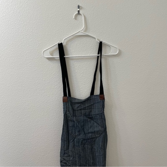 asi | Other | Asi Apron Gray One Size | Poshmark